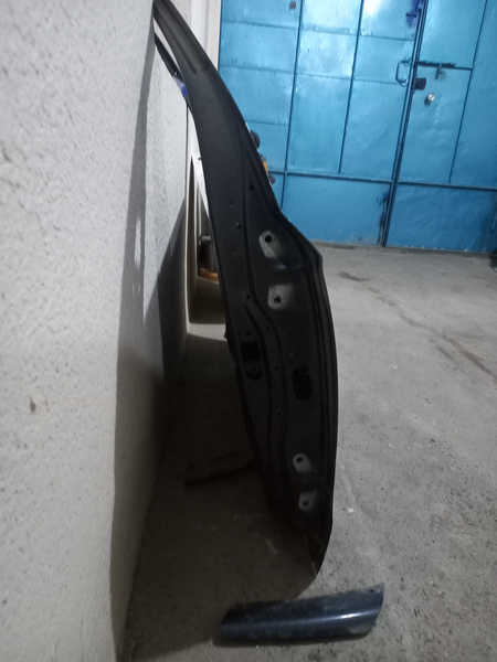 Spark shafyor eshigi radnoy kraska petno sepiladi
