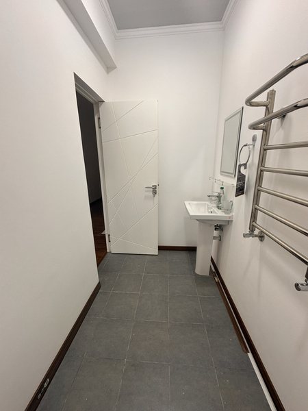 Продаеися квартира Ахмад Югнаки