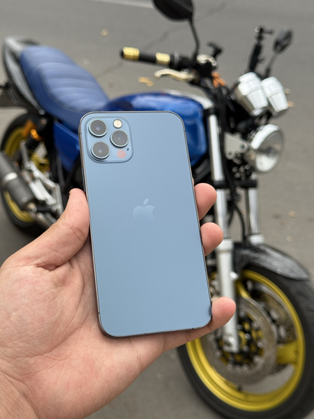 Iphone 12 pro 333$ idealll