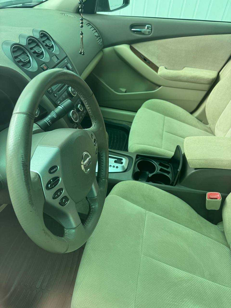 Продается Nissan Altima 2008 года, пробег - 55 500 км