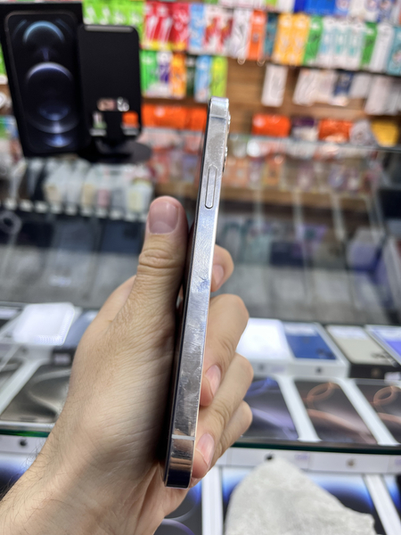 Iphone 12 Pro Silver Muddatli toʻlov va naqdga / Айфон 12 про рассрочк
