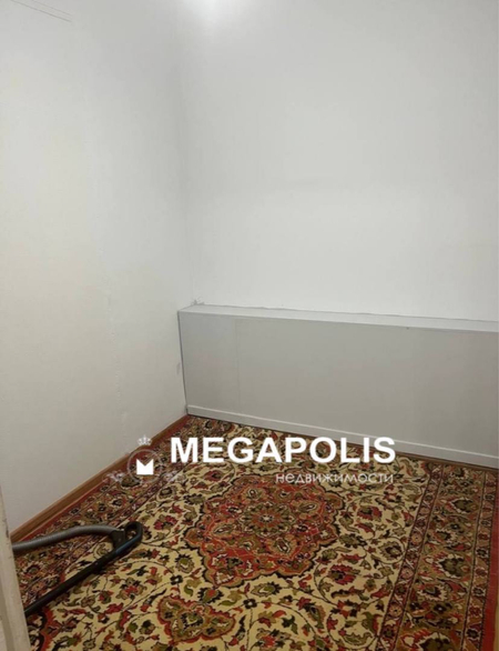 -Хамза Метро 2/4/4 Балкон 1,5х6 Прощадь 52 кв.м Продается квартира