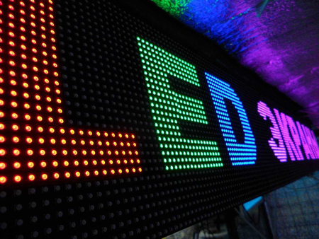 LED экраны и бегущие строки