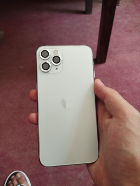 Iphone 11 pro white