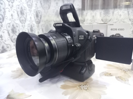 Canon D 650 sotiladi