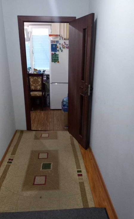 _ Сергели 8худуда 3хонали квартира сотилади 2этажда