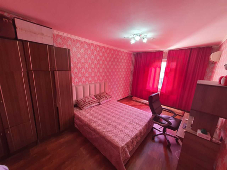(К124556) Продается 2-х комнатная квартира в Шайхантахурском районе.