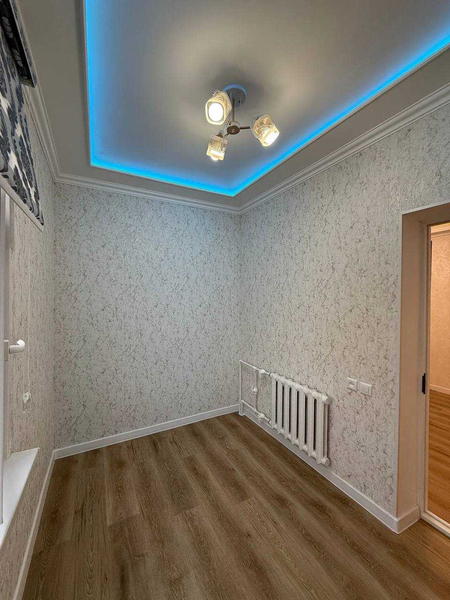 СРОЧНО !! Продается квартира в Яшнабаде 1/3/5 ( 40 кв/м ) Авиасозлар 1