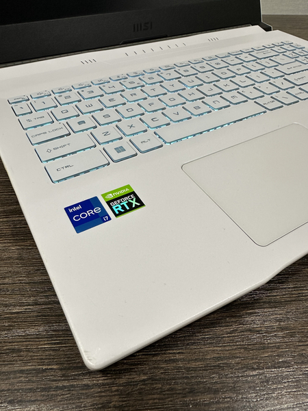 мощный, игровой ноутбук Lenovo IdeaPad Gaming 3, как новый,