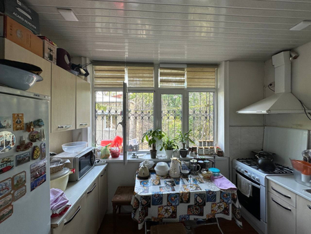 Продается трехкомнатная квартира
