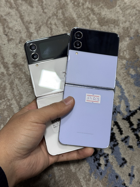 samsung z Flip 4 8/256Gb