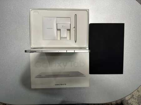 Galaxy Tab s7 fe 64gb+ sd 16gb