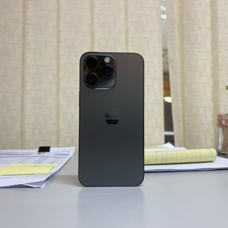 iPhone 13 Pro с гарантией
