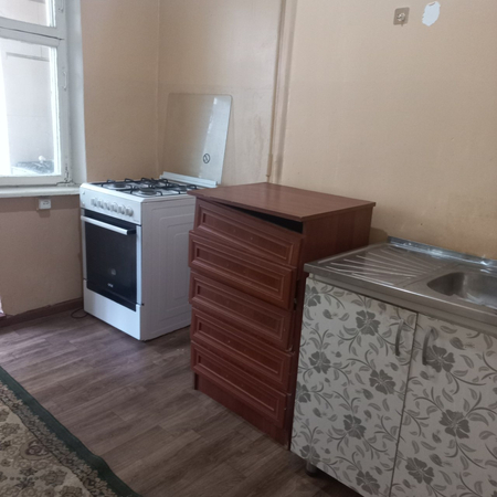 Аренда 2 ком квартира в 10 мкр 1 этаж