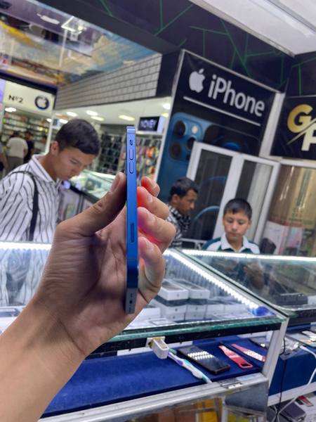 Iphone 12 LLA variyanti