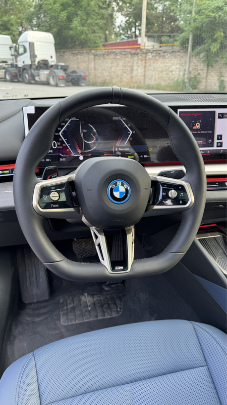 BMW i5 35 L M Sport, Сборка Германия