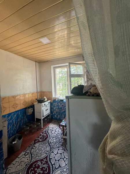 Чирчик шахри 3 микро район 1 хона 21500$