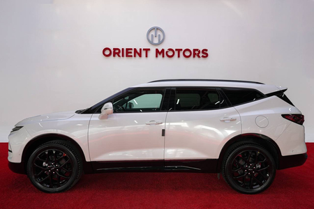 Chevrolet Blazer light hybrid RS 2.0T Twin-Clutch 4WD 7-seater White N