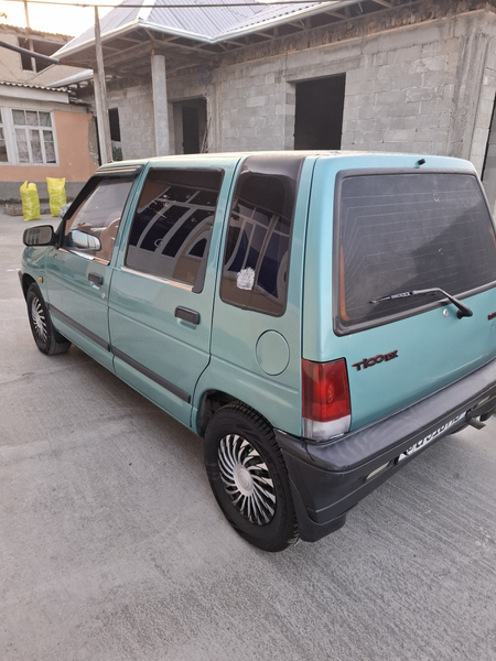 Tiko dlx 2000yil