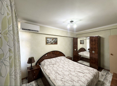 Сдается квартира в центре. 4/4/4 Ц5, Алайский, Минор, Gentlemens pub