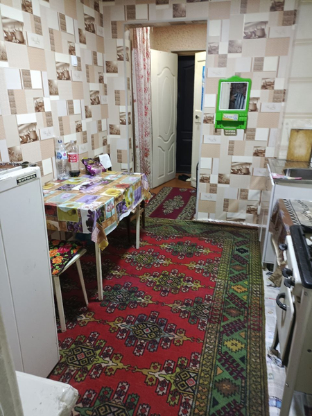1 хонали Хокимият тепасида шароити Билан