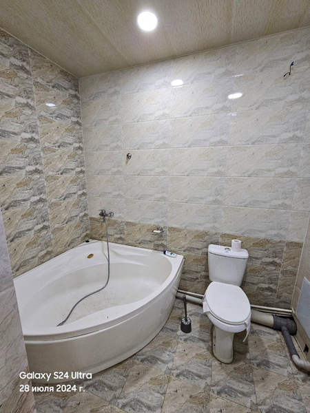 2/8/9 Буюк Ипак Йули 62m² \\n(лифт новый)\\n\\nСостояние: чистая \\nОр-р: Апте