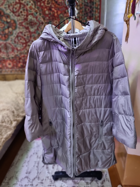 Продам куртки женские
