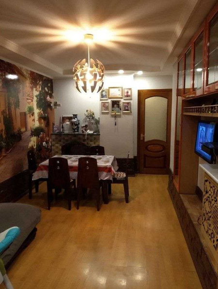 (К125272) Продается 4-х комнатная квартира в Мирабадском районе.