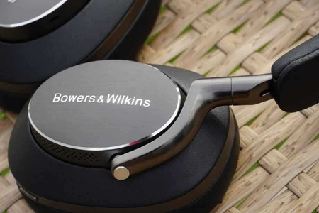 Bower&Wilkins Px8