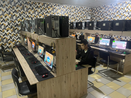 Сдается отдельное помещение в аренду 70 кв город Чирчик район Троицк