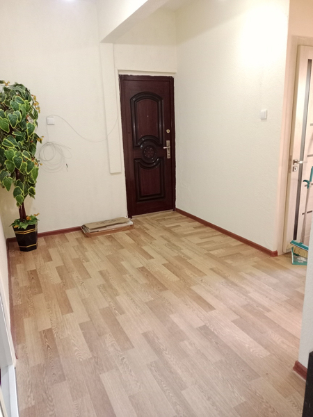 Продам Юнусобод 19 квартил 3 комнатная квартира 9 этажка 9 этаж
