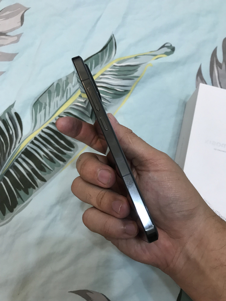 Xiaomi 13 256 gb idial