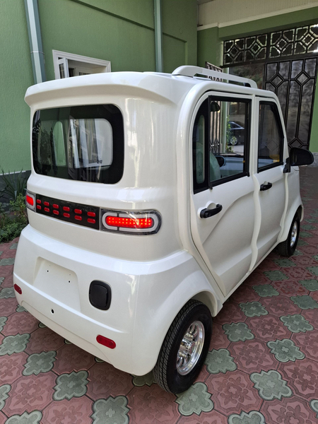 Yangi Elektromobil xitoy