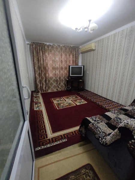 Сдается 2х ком кв в Мархабо (Сангизар ресторан) семье. Агентство