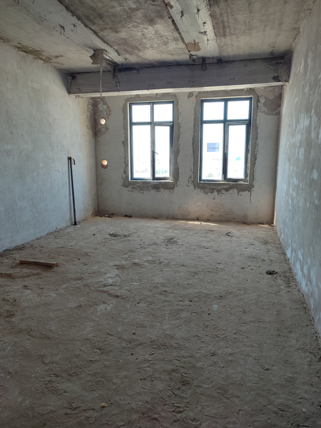 Severniy 3 etaj 2 xonalik Lift bor