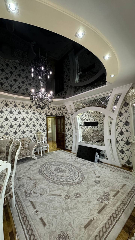 Срочно 2х ком. квартира, ор-р: Шохона кафе, 61м2