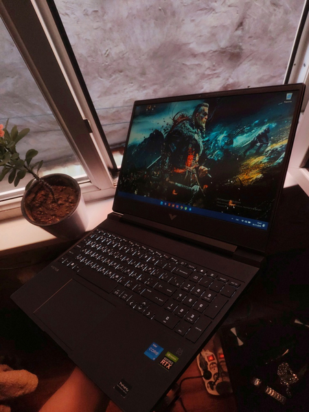VICTUS GAMING RTX™ 3050/16Gb/144Hz/DDR6. Мощный игровой.