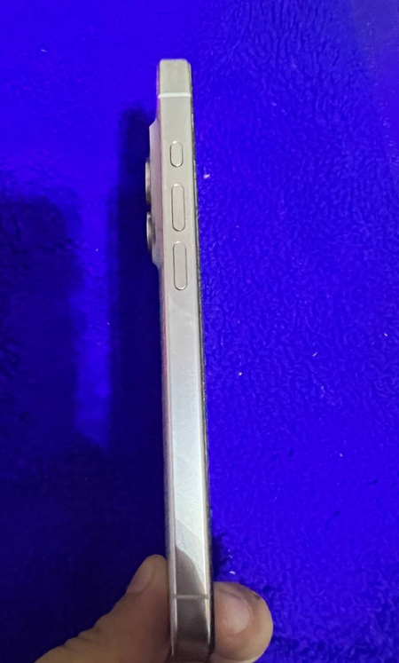 Iphone 15 pro 128 turbo Sim