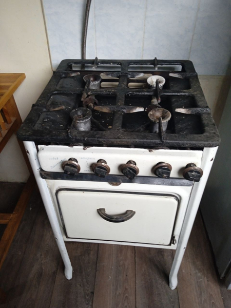 Продаётся плита б/у