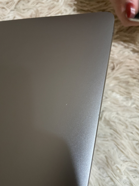 Apple Macbook Air M18/256 с коробкой документами 140 циклов