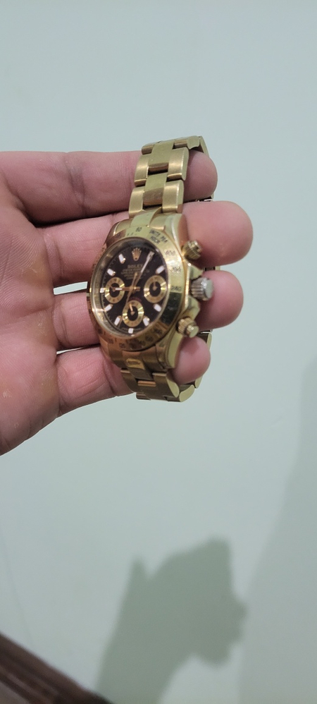 Rolex soat sotiladi orginal tilla rang