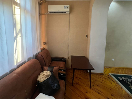 Yakkasaroy Shota Rustaveli 2 xonali hamma sharoitlar bor 600$ lubboyig