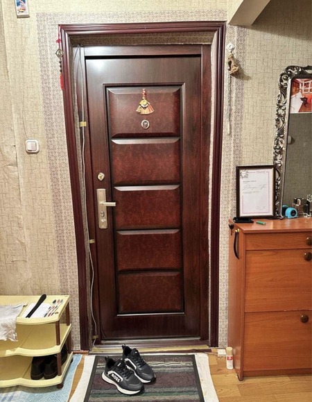 Срочно продается 2/4/5 ком квартира куйлюк массив 5