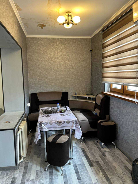 Продам квартиру на  м Буюк ипак йули (Макро)