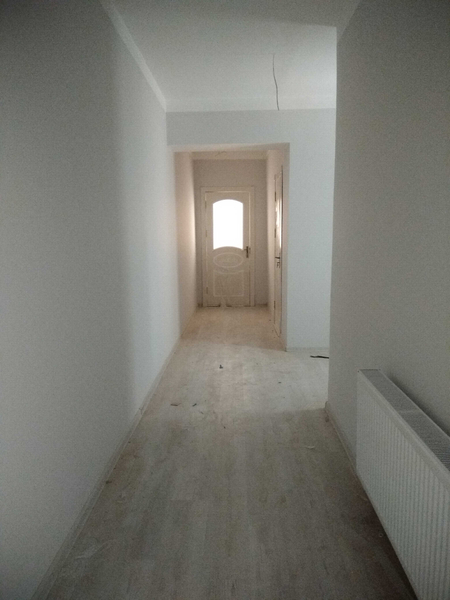 Yangi qurilgan, Arzon va sifatlik uylar sotiladi.