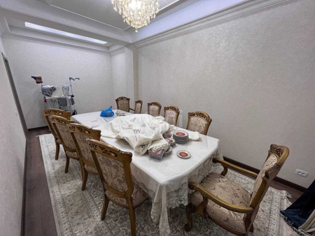 Срочна продаётся! 4 комнатная в Мирзо Улугбекском районе (НБ159217)