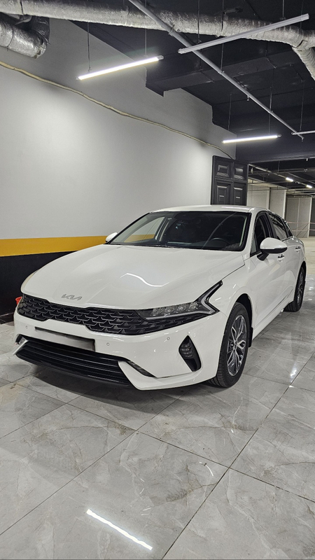 Продается автомобиль Кia k5