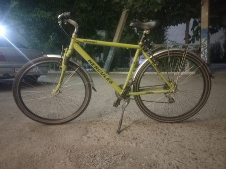 GERMAN velik sotiladi 7 skorostli