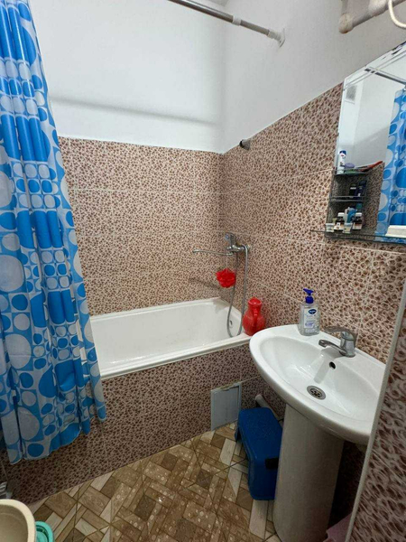 3 xonali kvartira sotiladi. e'lon id: 256341