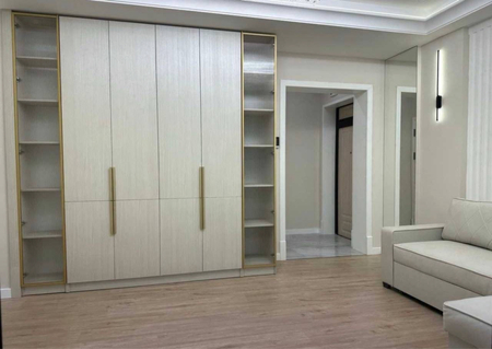 Kiparis Продается 3 комнатная квартира ремонт Ц-4 Шедевр Централ